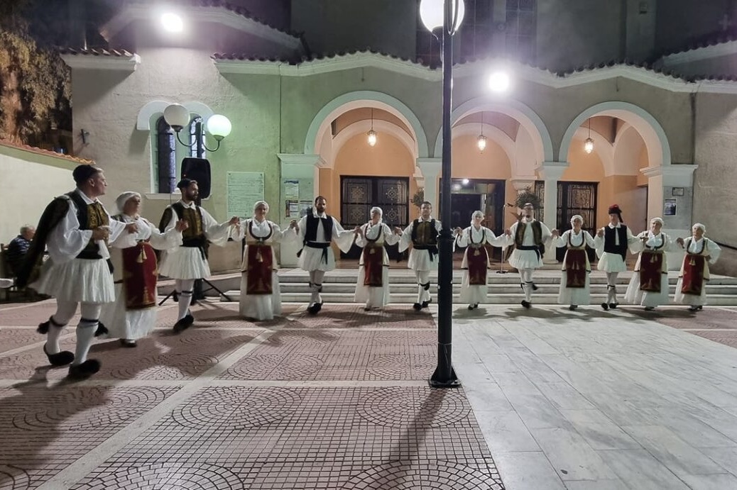 ΜΑΘΗΜΑΤΑ ΠΑΡΑΔΟΣΙΑΚΩΝ ΧΟΡΩΝ - Ιερός Ναός Αγίου Ιεροθέου Περιστερίου